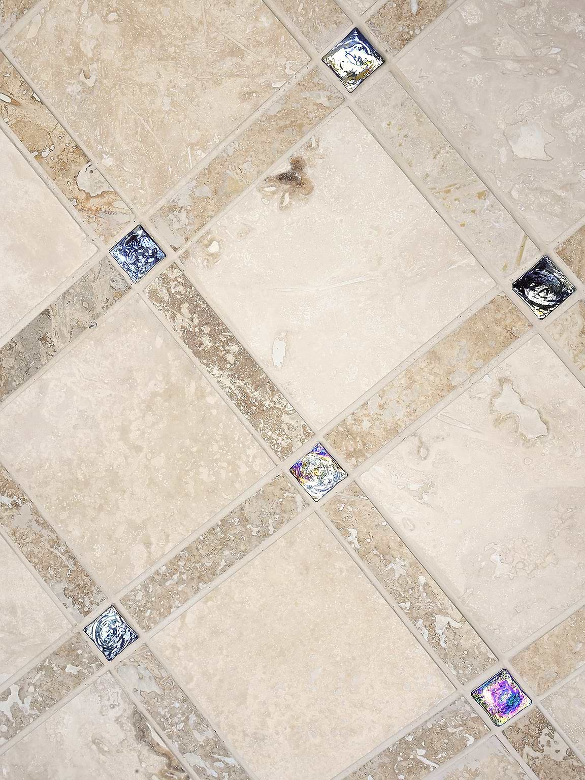 30+ Diamond Tile Backsplash ( SLEEK SHAPES ) - Striking Tile Designs