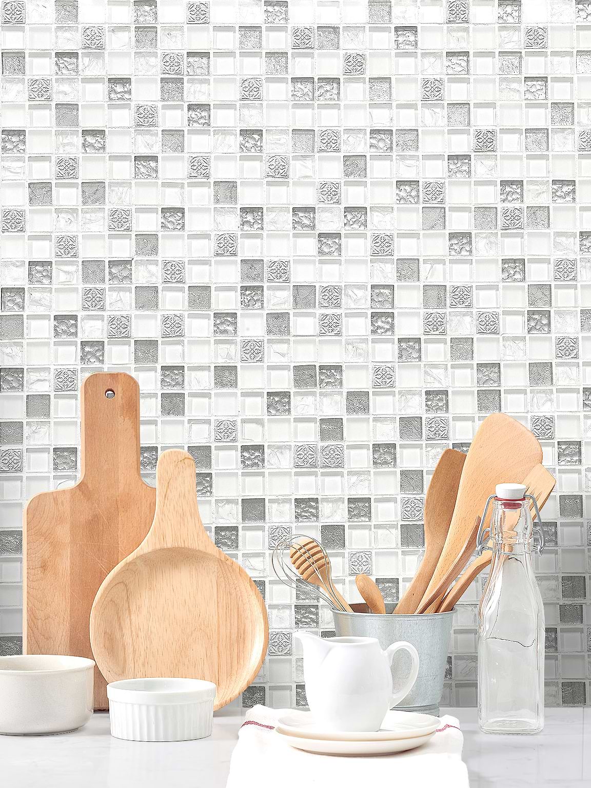 White & Silver Color Elegant Glass Backsplash Tile | Backsplash.com