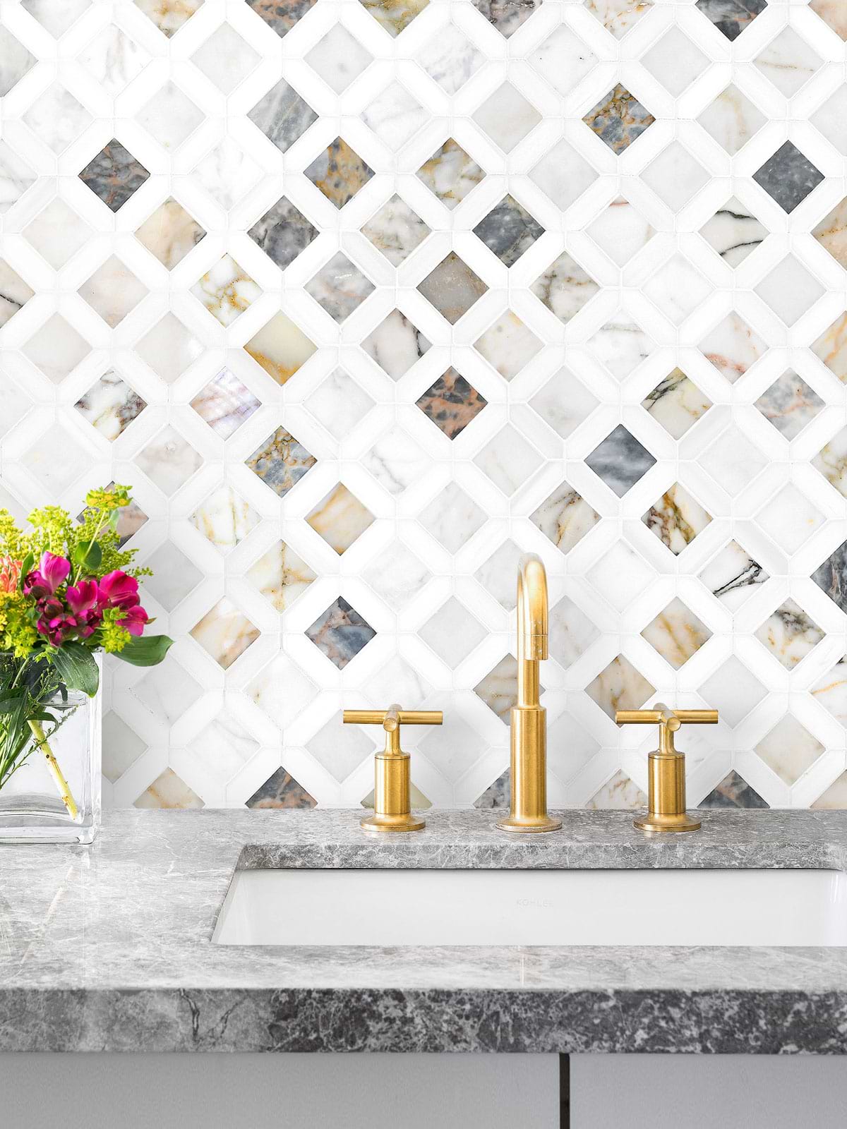 10+ Marble Bathroom Backsplash (LUXURIOUS) - Marble Tiles