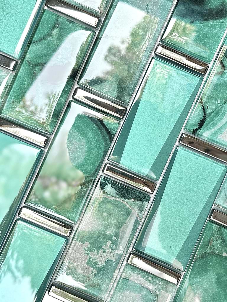 Green Unique Glass Subway Beveled Glass Backsplash Tile