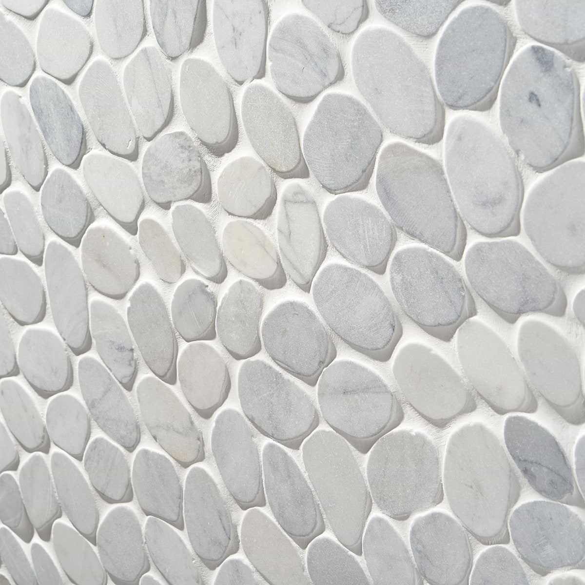 Shop Pebblestone Carrara xl Round Natural Stone at sohostudiocorp.com