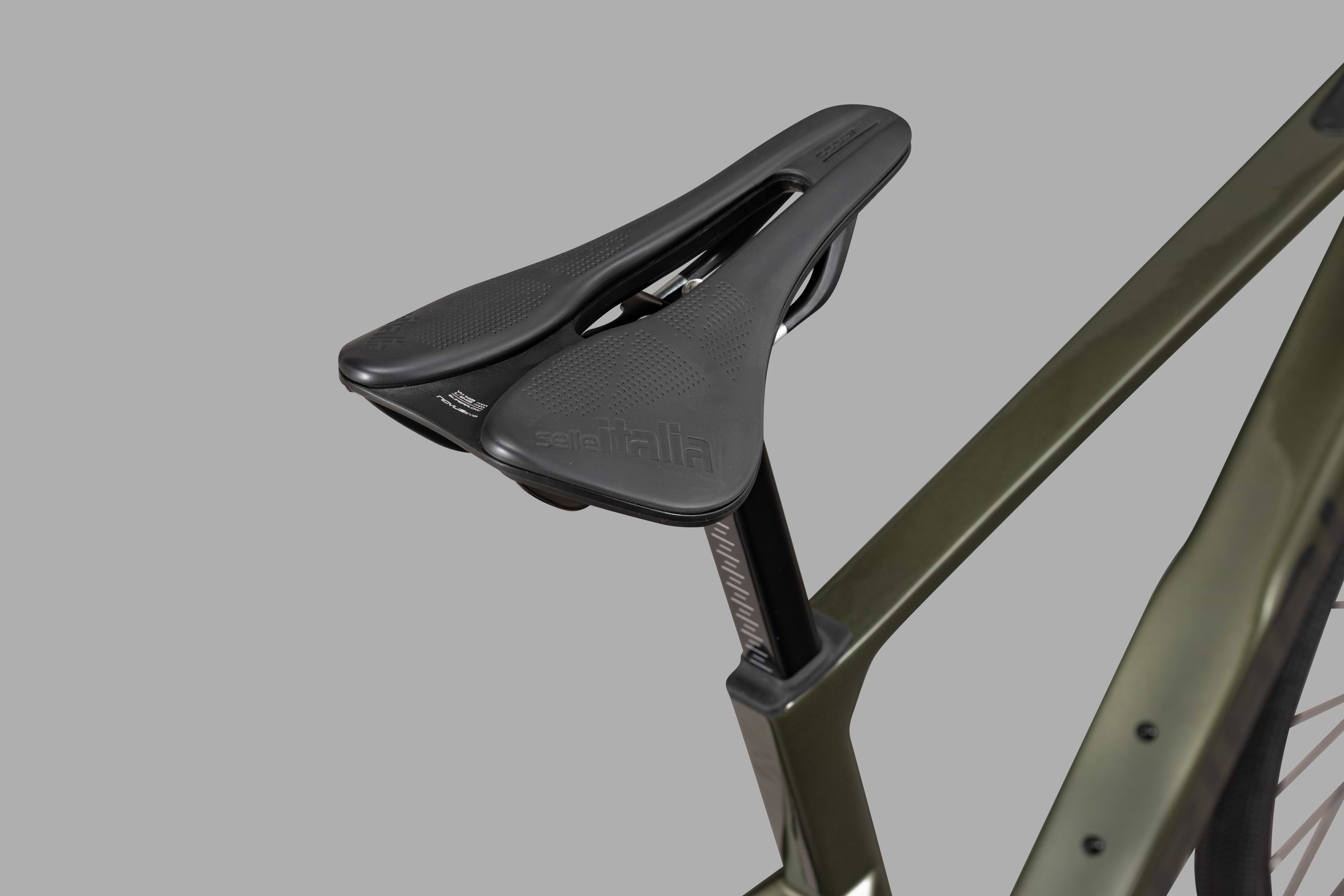Ribble CGR E CARBON-X SPORTFIT Apex XPLR AXS | Ribble Cycles