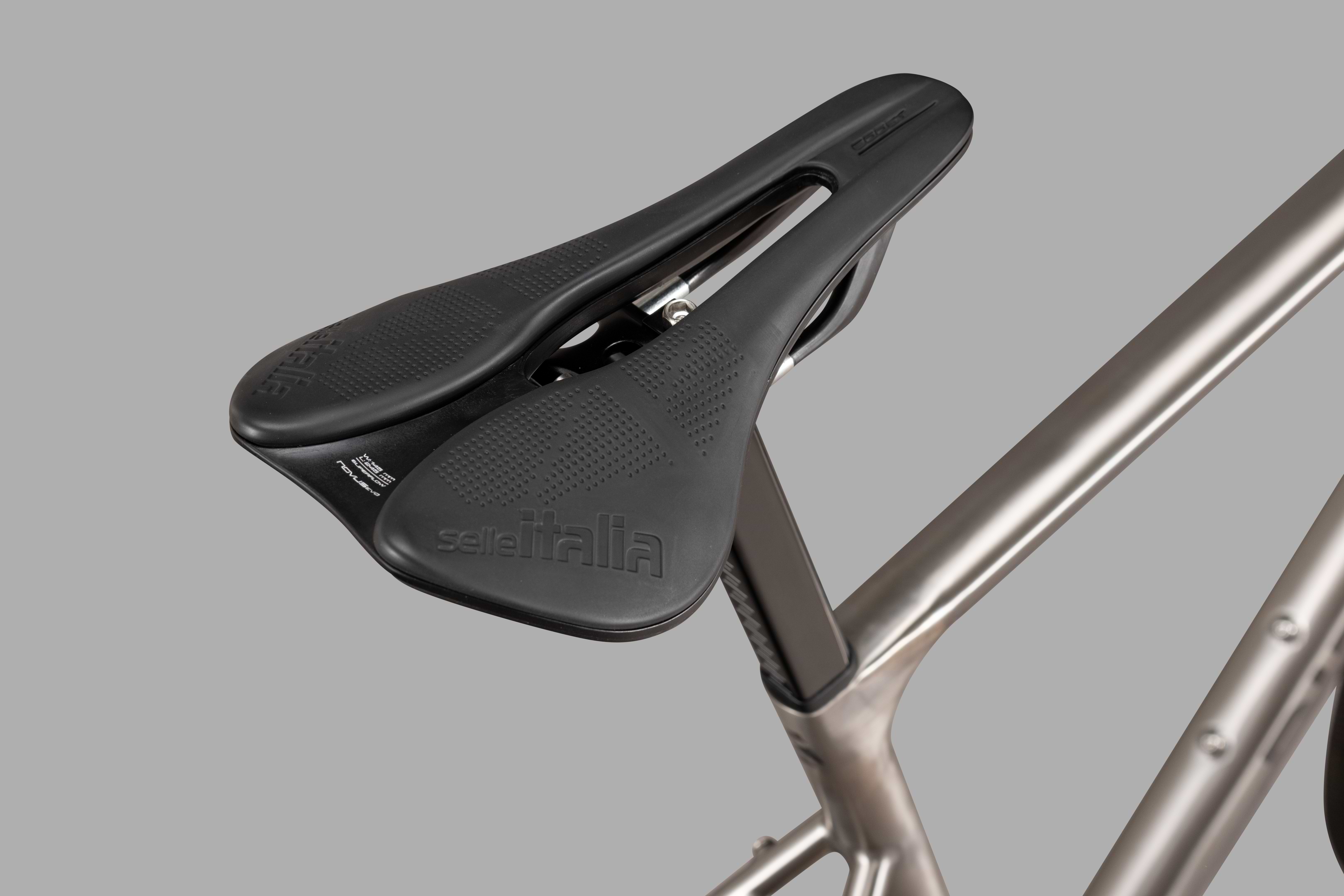 Ribble CGR TI-X 105 Di2 - Titanium | Ribble Cycles