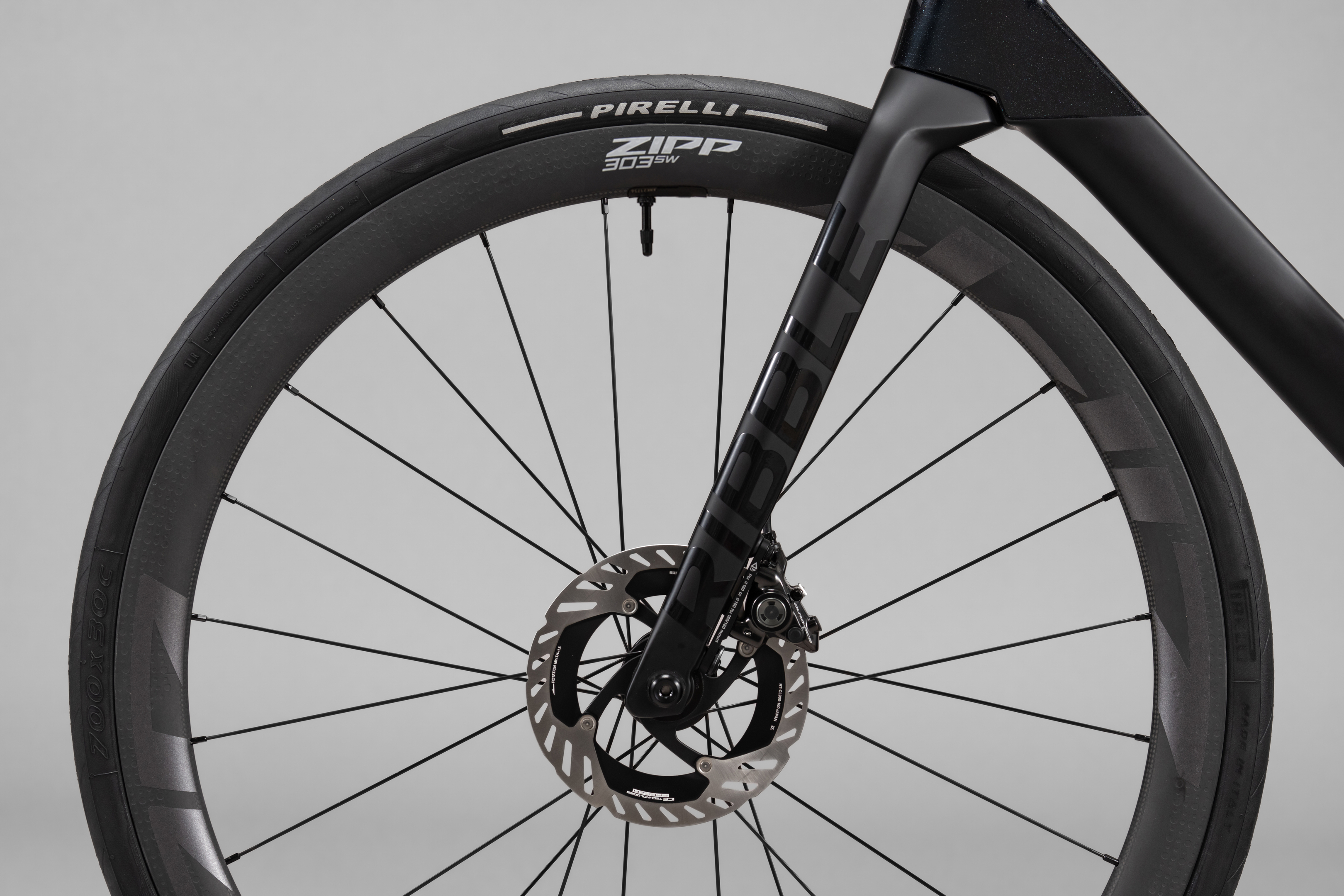 Ribble ULTRA-RACE - Shimano Dura-Ace Di2 | Ribble Cycles