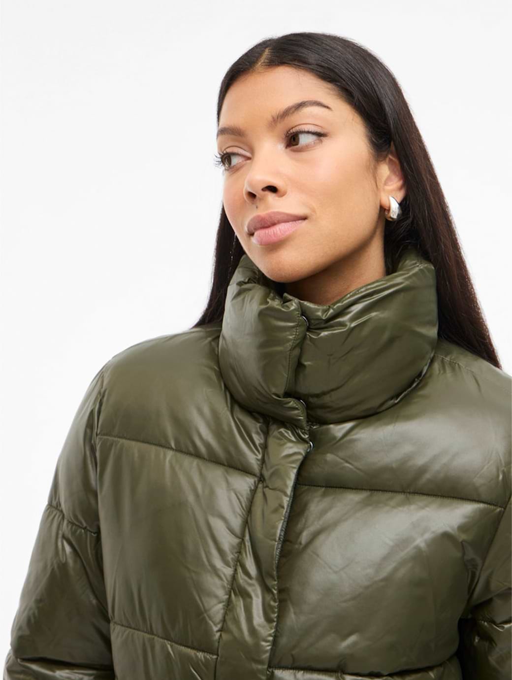Vila Women's Lidda Long Sleeve Shiny Puffer Short Jacket Forest Night