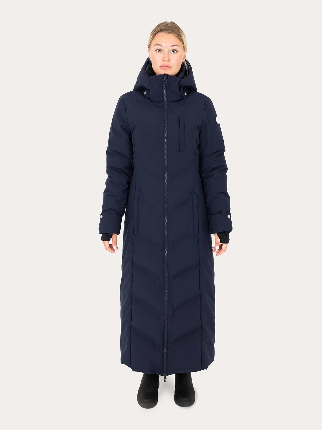 Frost Extended – Extra-Long Winter Coat for Equestrians and Outdoor ...