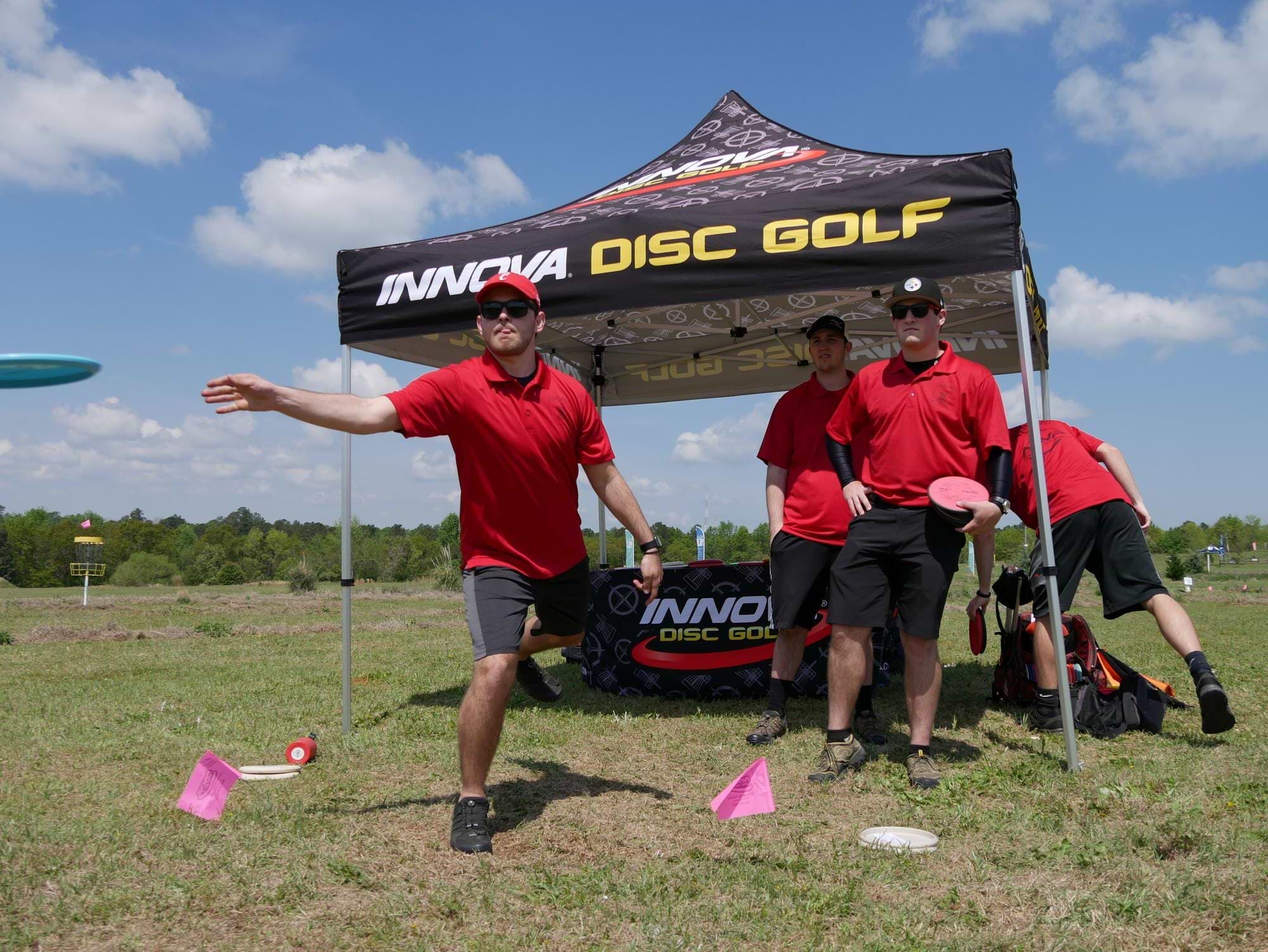 Disc Golf Scoring 101: Scoring Terms & Scorekeeping