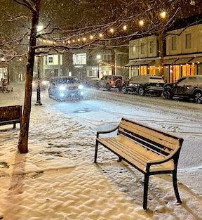 Snowfall brightens up downtown Westport | Westport Journal