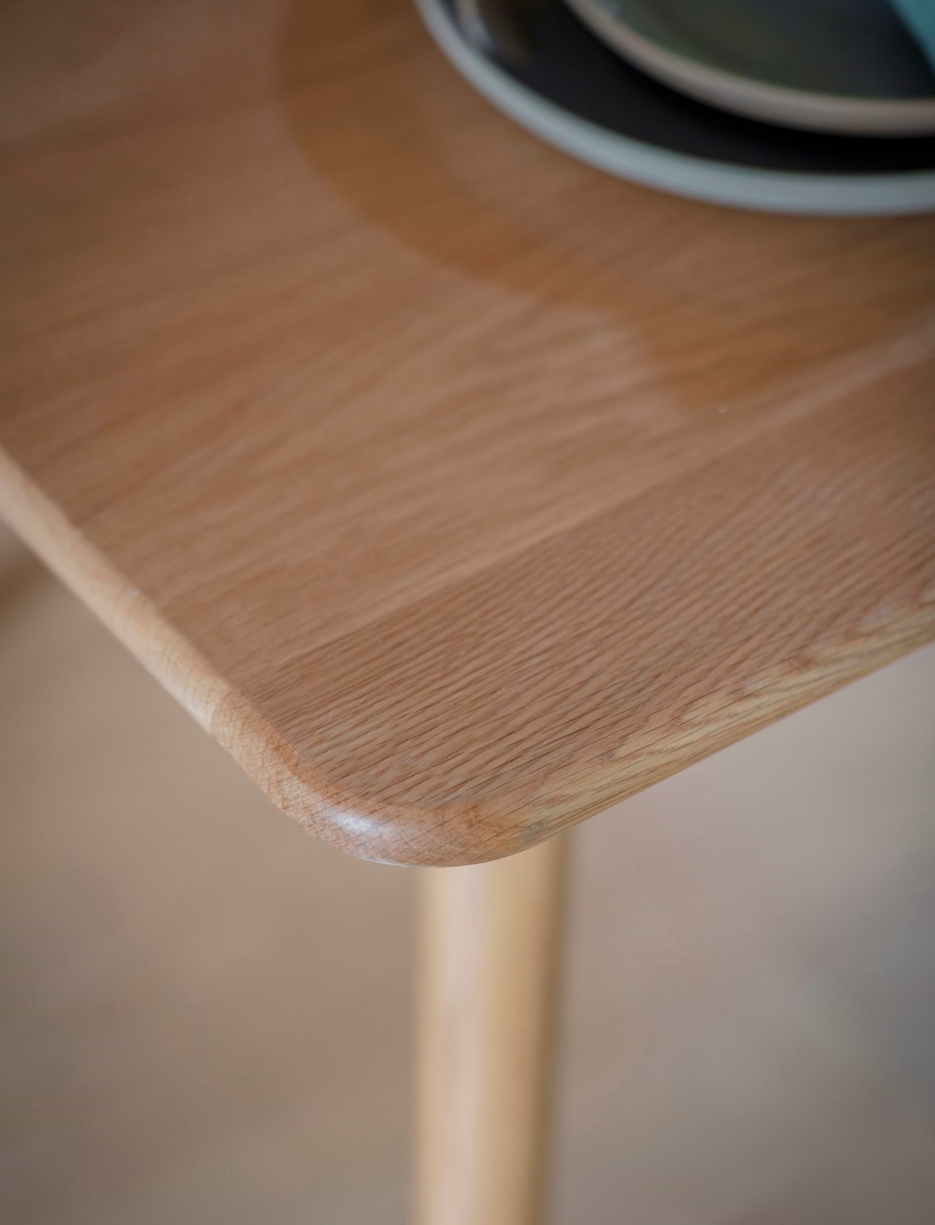 Longcot Dining Table - Oak Wood, Natural | Garden Trading