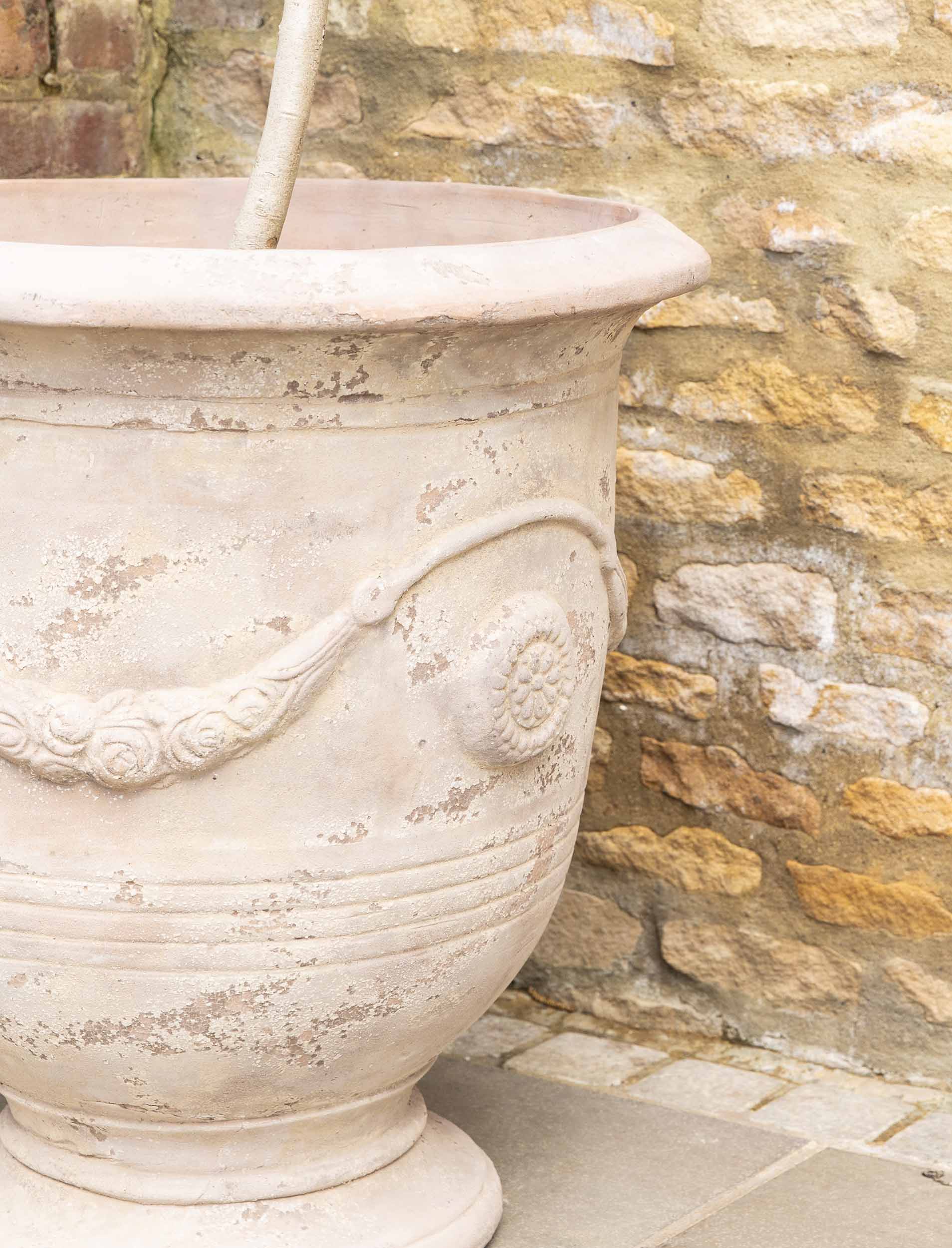 Appledore Planter 68 cm Terracotta | Garden Trading