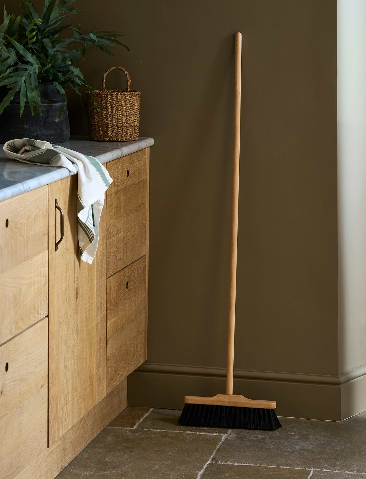 Classic Indoor Broom | Garden Trading